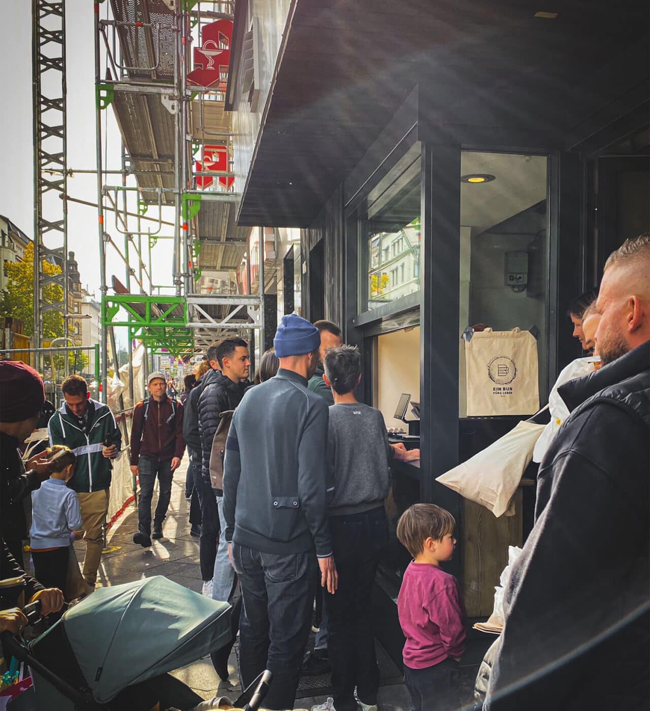 BULLE BURGER · Oststraße und Staufenplatz · Smash Burger